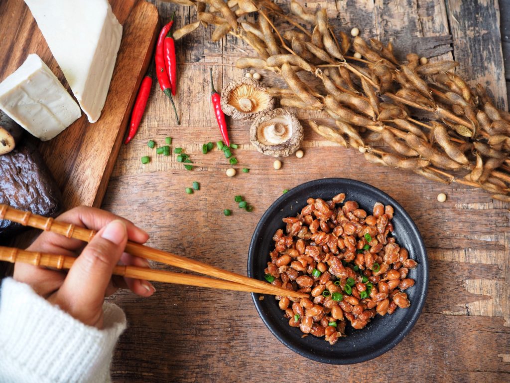 8 Nattokinase Benefits + Dosage, Dangers, Side Effects - SelfDecode ...